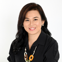 Amily Ang | President Elect and Executive Coach